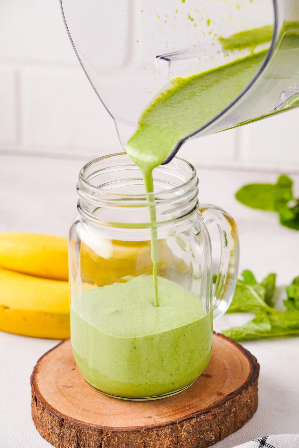 Mint Smoothie Recipe • Kath Eats | Lifestyle Blog
