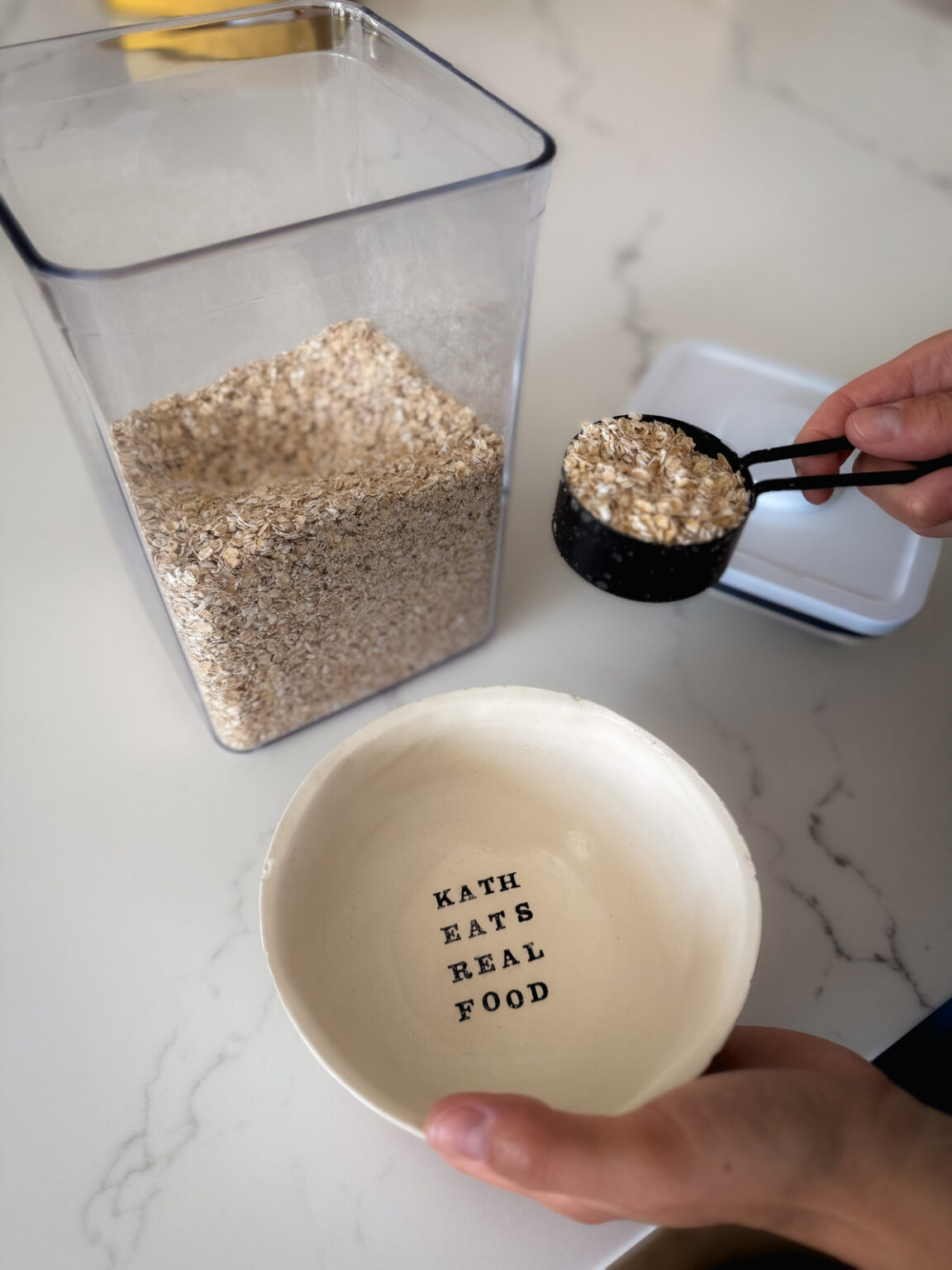 How to Make Oatmeal in the Microwave • Kath Eats